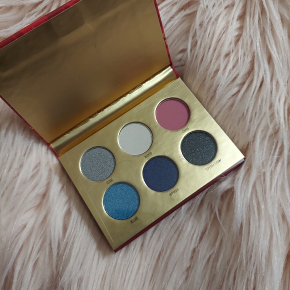Ulta Beauty | Other | Ulta X Marvel Wanda Vison 9s Eyeshadow Palette ...